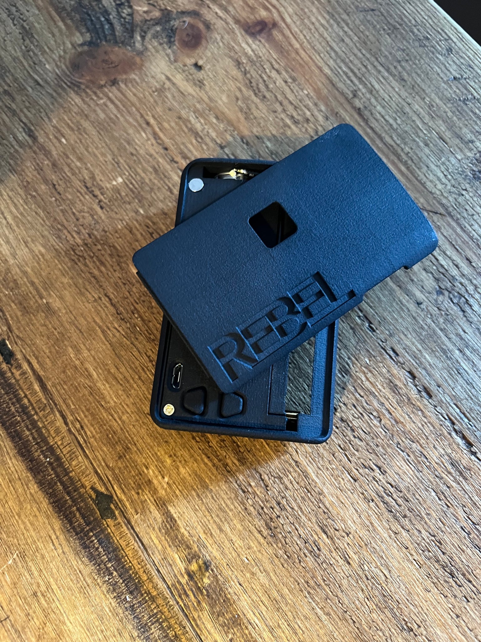 The Rebel Mod Boro - Evolv DNA 60 Colour – REBEL VAPE