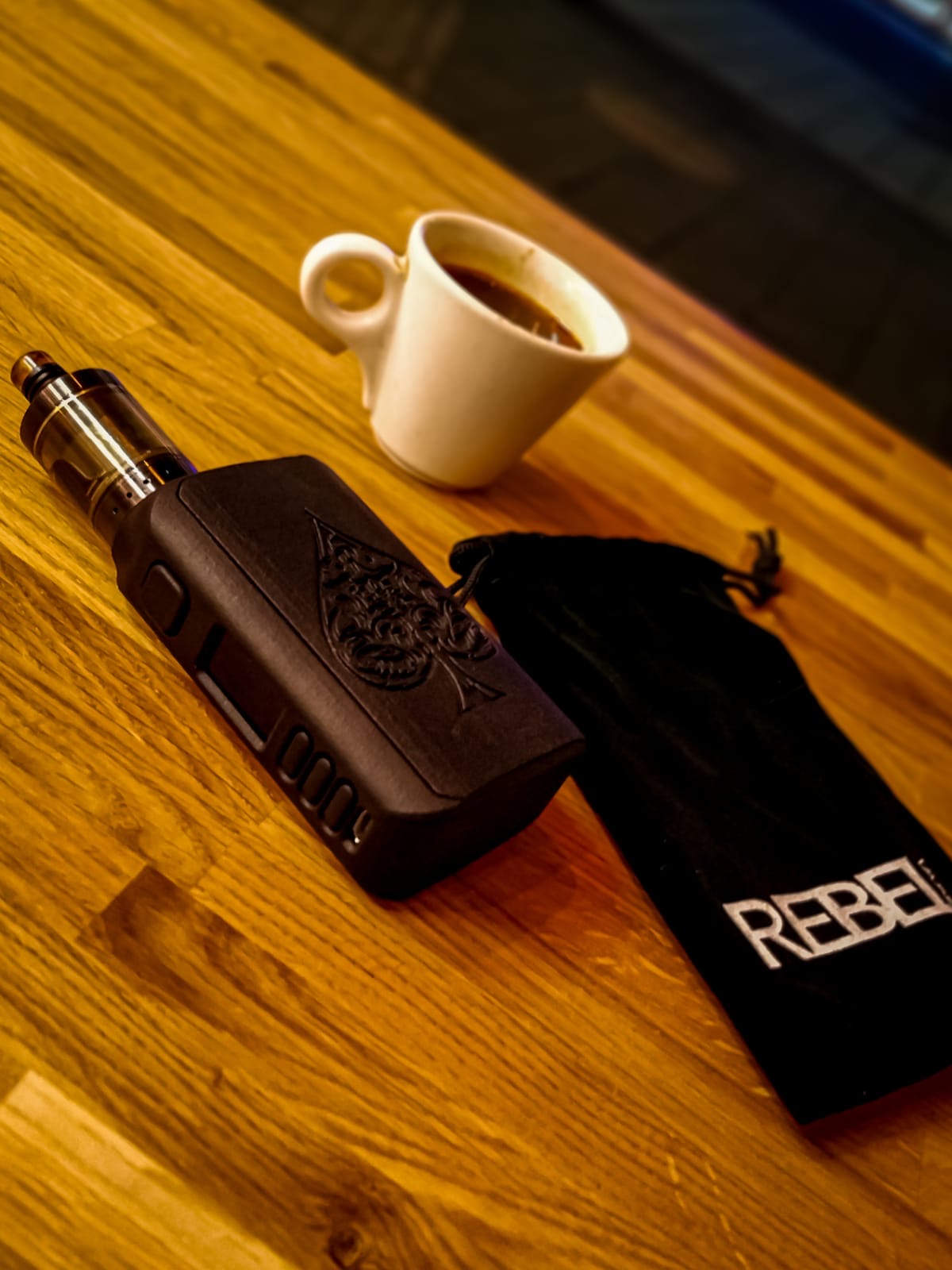 Rebel Mod Inline - Evolv DNA 250C (Dual 2x700) – REBEL VAPE
